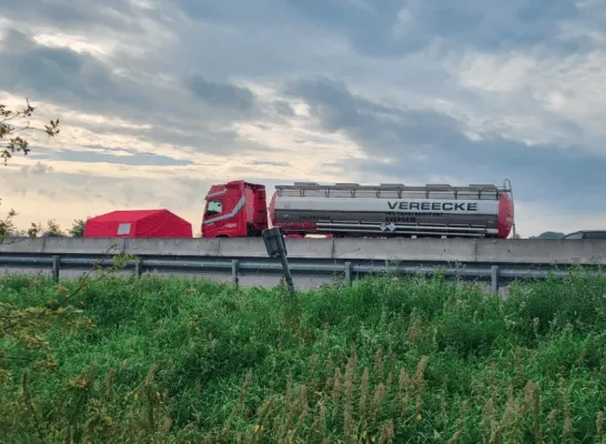 Dodelijk ongeval op E34, snelweg opnieuw vrij ter hoogte van Oud-Turnhout | RTV